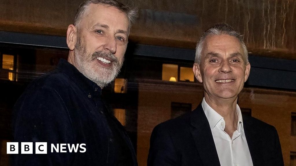 Write Across scheme aims to find new BBC One drama writers - BBC News