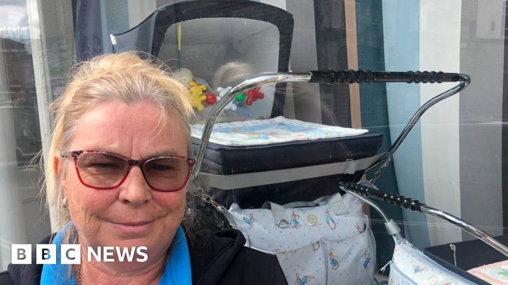 Future secure for Wisbech baby bank, says founder - BBC News