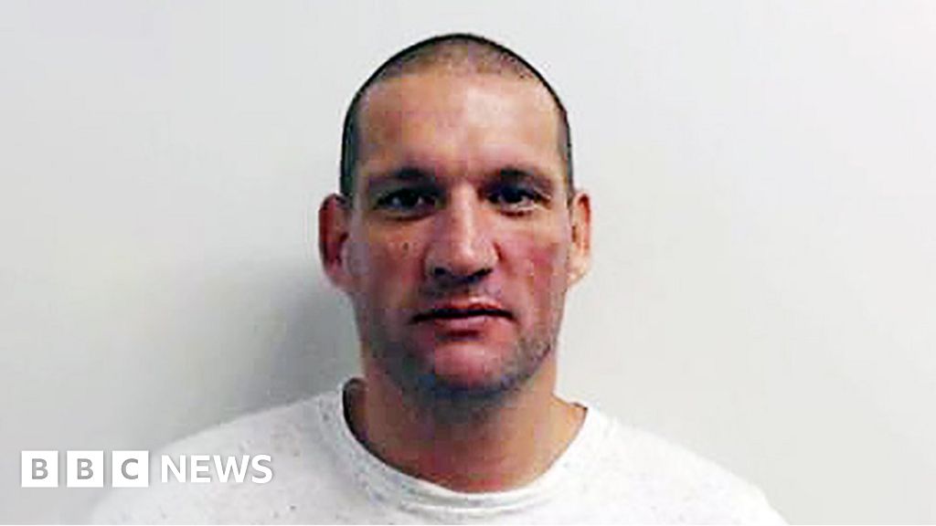 Scottish gangster James White 'made £126m from crime' - BBC News