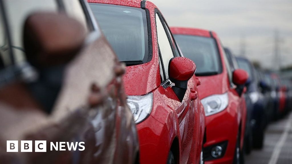 Car sales drop leaves borrowing growth rate at three-year low - BBC News