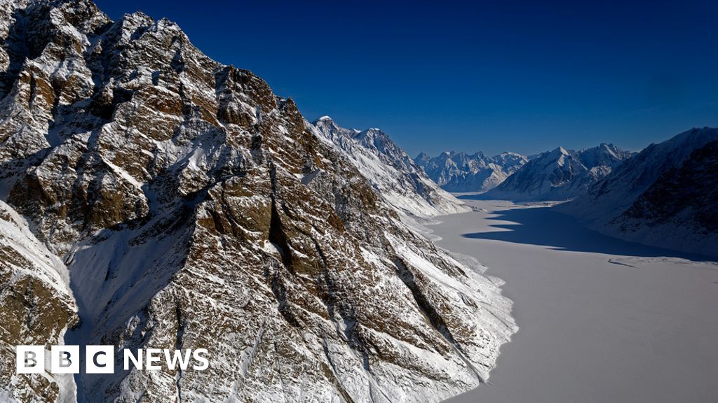 How Greenland scorched its underside