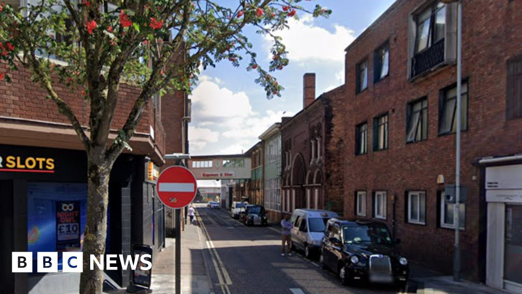Appeal after three-storey block in Wolverhampton rejected - BBC News