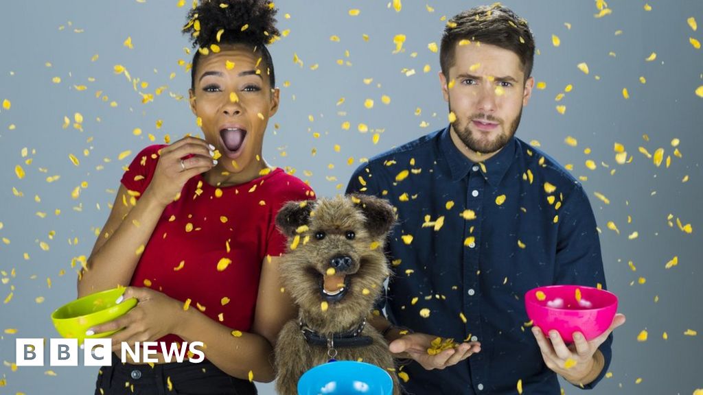 Let the gunge flow! Saturday morning kids' TV goes live again - BBC News
