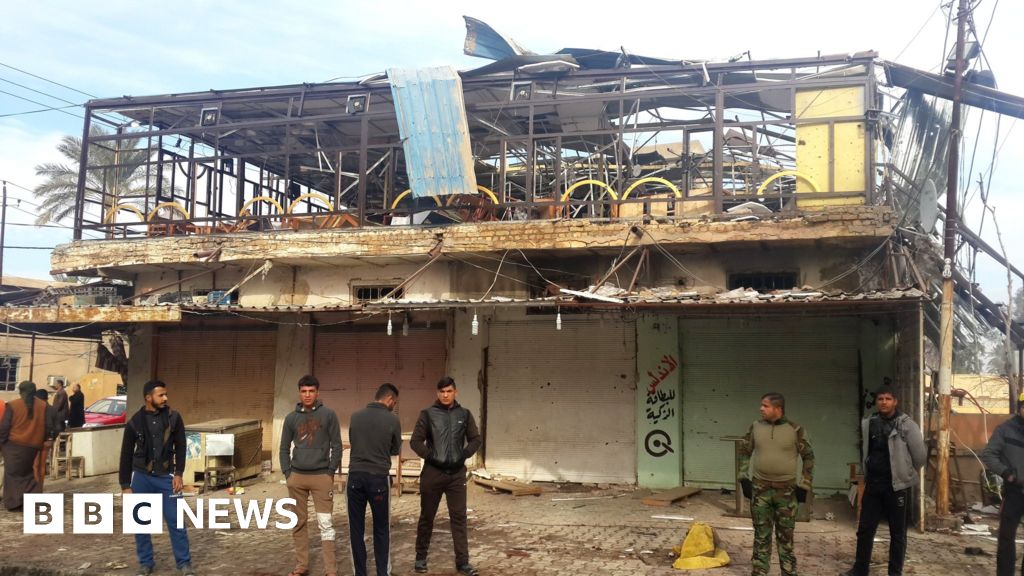 Iraq conflict: Shia 'reprisals' after bomb kills 20 in cafe - BBC News