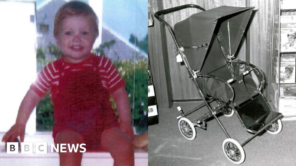Renee and Andrew MacRae: Missing boy pram appeal on 45th birthday - BBC ...