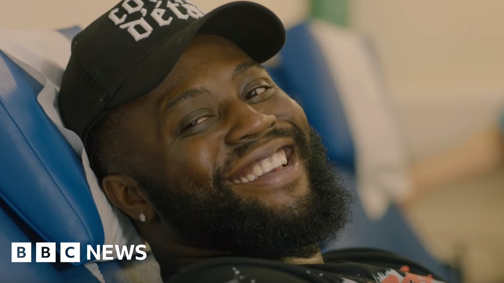 Cadet: Man pleads guilty to causing death of grime rapper - BBC News