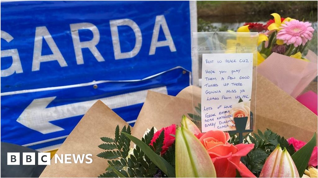 Ashling Murphy murder: Police give press briefing - BBC News