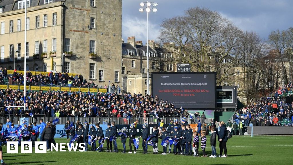 Recreation Ground: Bath Rugby granted temporary stand extension - BBC News
