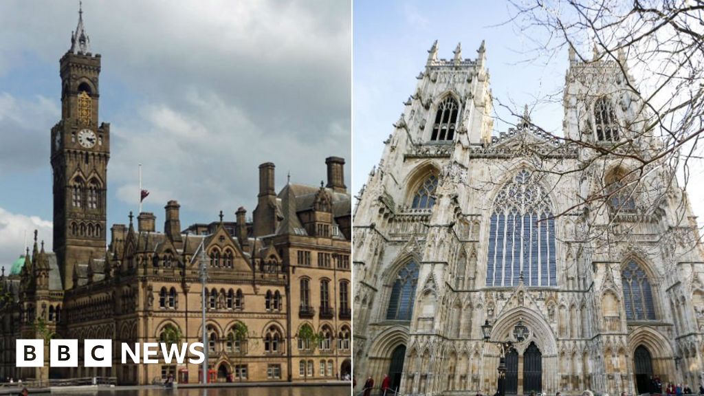 Report calls for HS3 rail stops in Bradford and York - BBC News