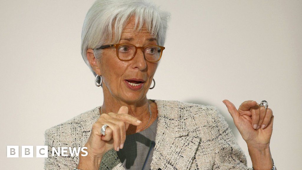 IMF says Brexit 'pretty bad to very, very bad' - BBC News