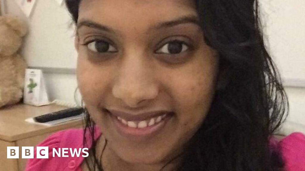 How sleep-talking helped cancer patient Vithiya Alphons - BBC News