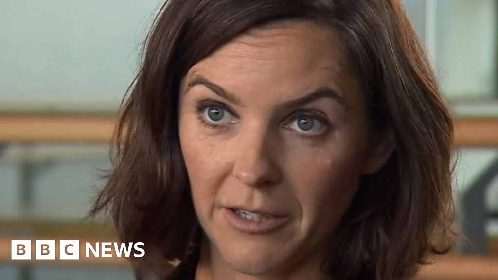 Channel 4 boss on broadcaster's 'return to roots' in Leeds - BBC News