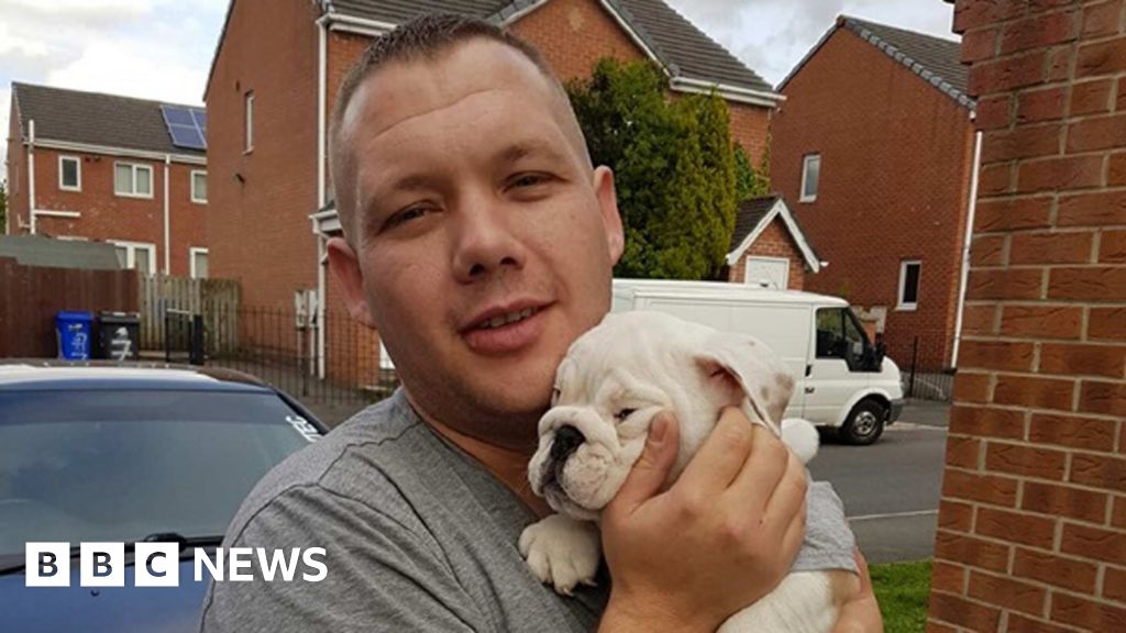 Steven Chadwick death: Man charged with murder - BBC News