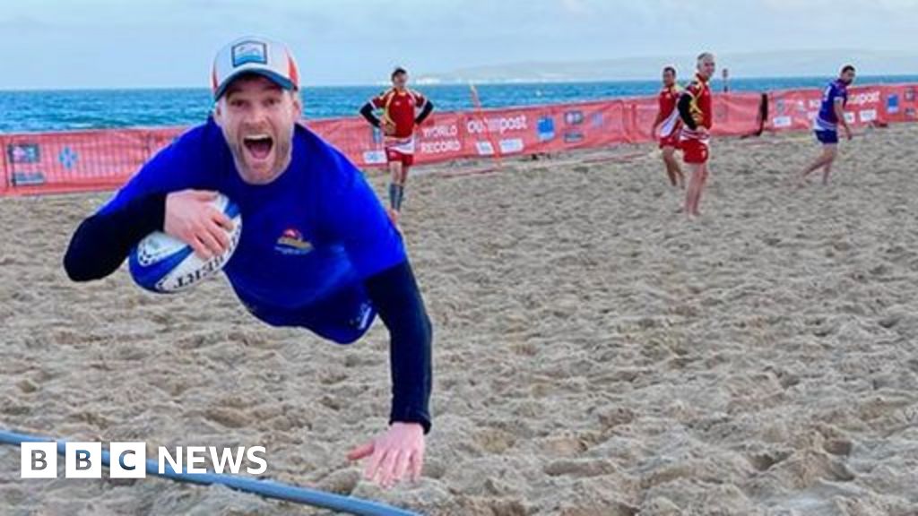 Poole touch rugby team's 34-hour beach match confirmed as record - BBC News