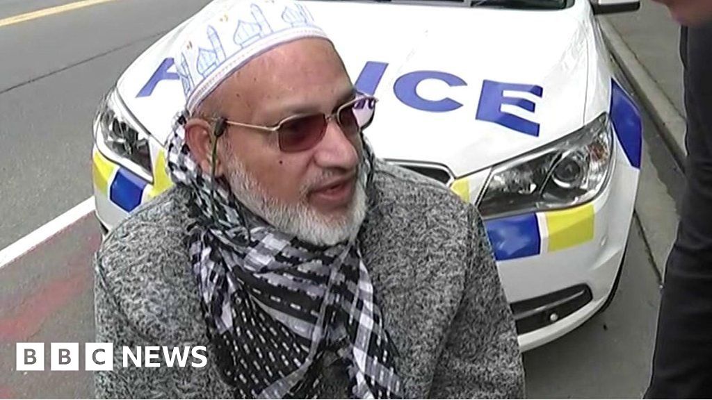 Christchurch shootings eyewitness: 'I saw some people drop dead' - BBC News