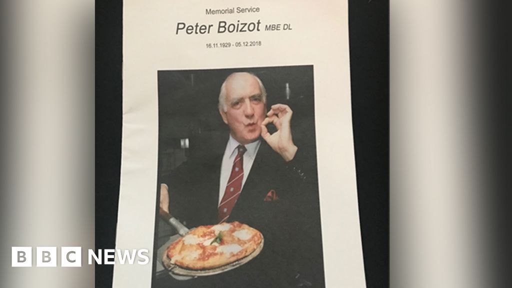 Peter Boizot: Hundreds at Pizza Express founder's memorial - BBC News