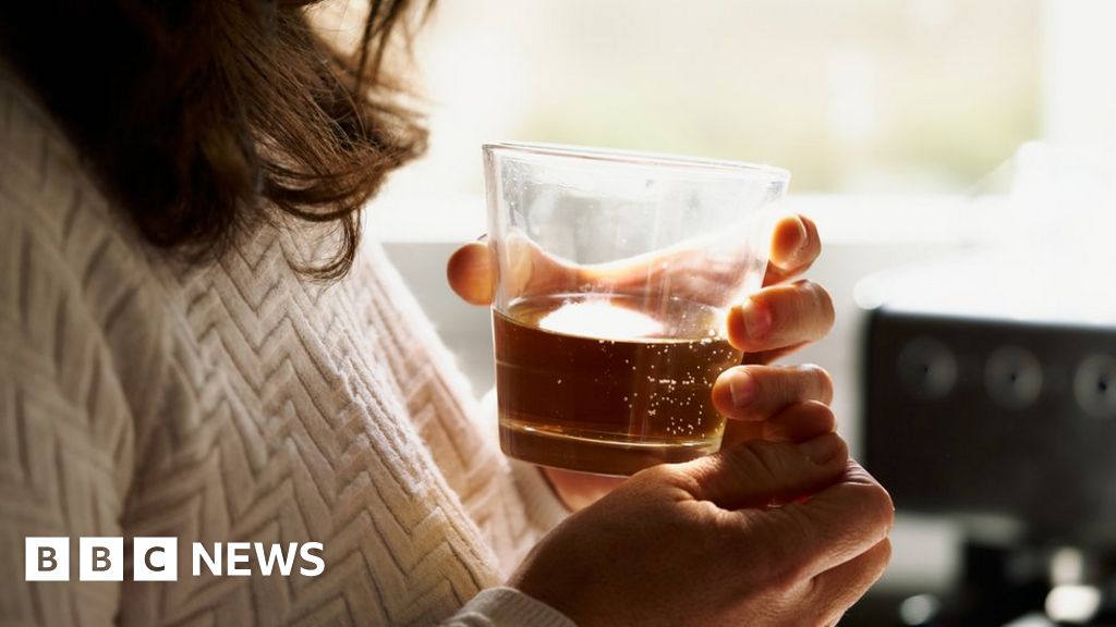 Kent rehab centre launches support service for ex-residents - BBC News