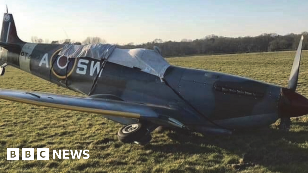 Spitfire crashed at Denham Airfield when wheel collapsed - BBC News