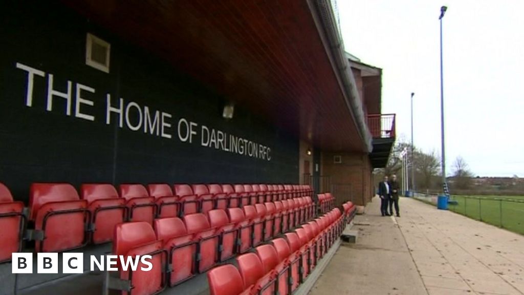 Darlington's football club returns to hometown - BBC News