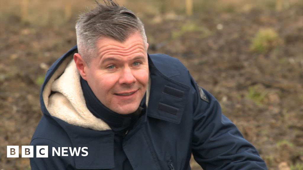 Derek Mackay's downfall: How the story unfolded - BBC News