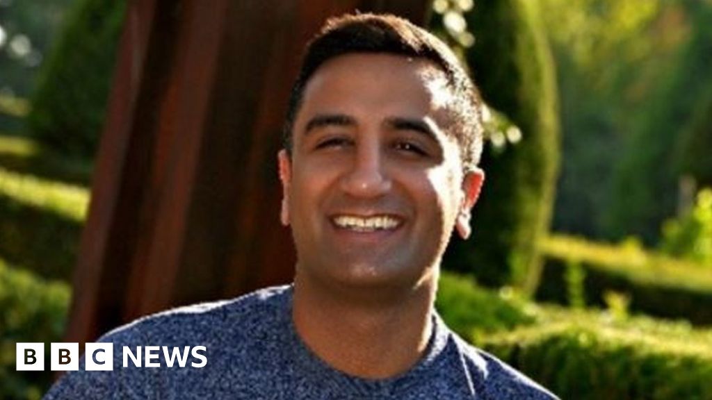 Sparkhill stabbing: Hashim Khan's family pay tribute