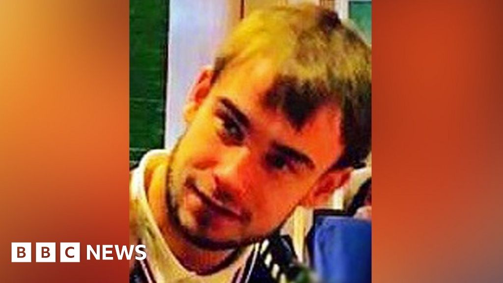 Man to stand trial accused of 22-year-old's murder in Perth - BBC News