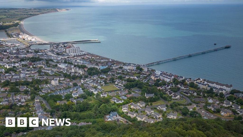 Boundary change plan could risk causing voter confusion, says MHK - BBC ...