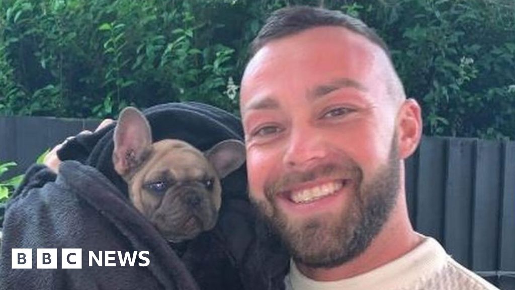 Gwynedd crash motorcyclist named as Scott Edwards - BBC News