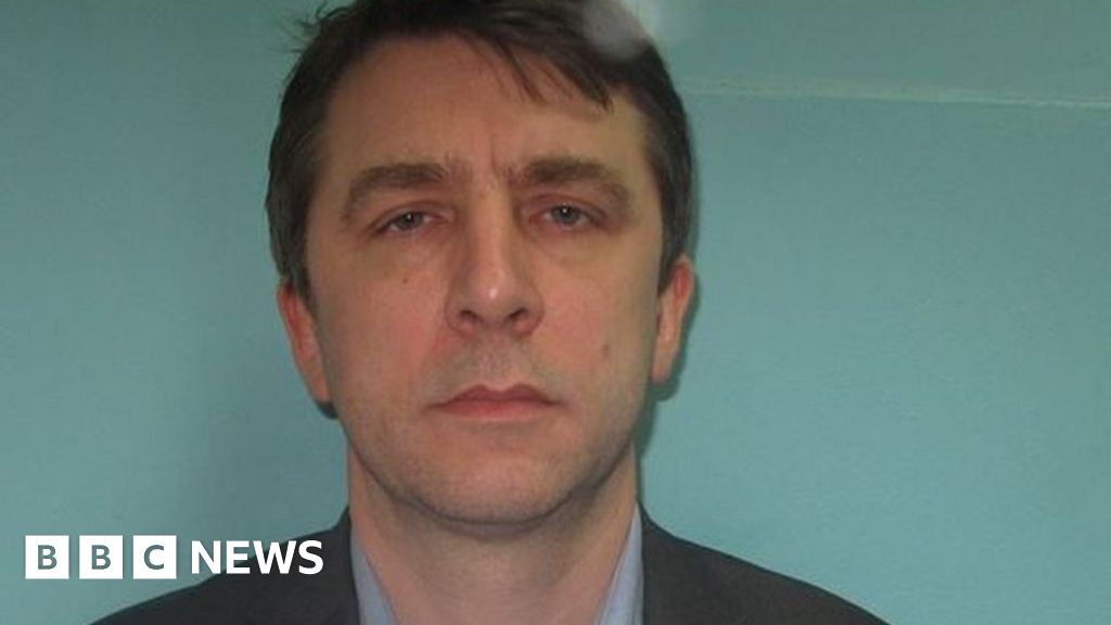 Matthew Law jailed for plotting to rape baby boy - BBC News