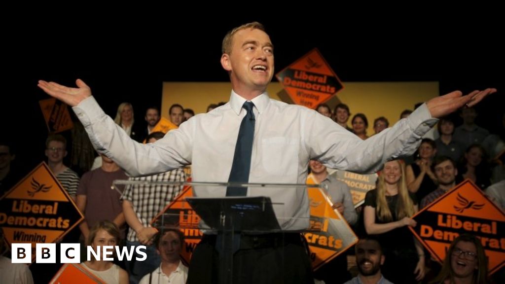 Tim Farron's religious convictions leave some Lib Dems fretting - BBC News