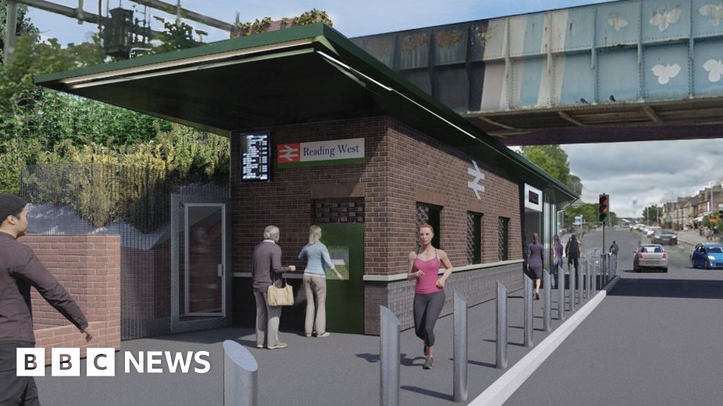 Reading West railway station's £3.1m upgrade approved - BBC News