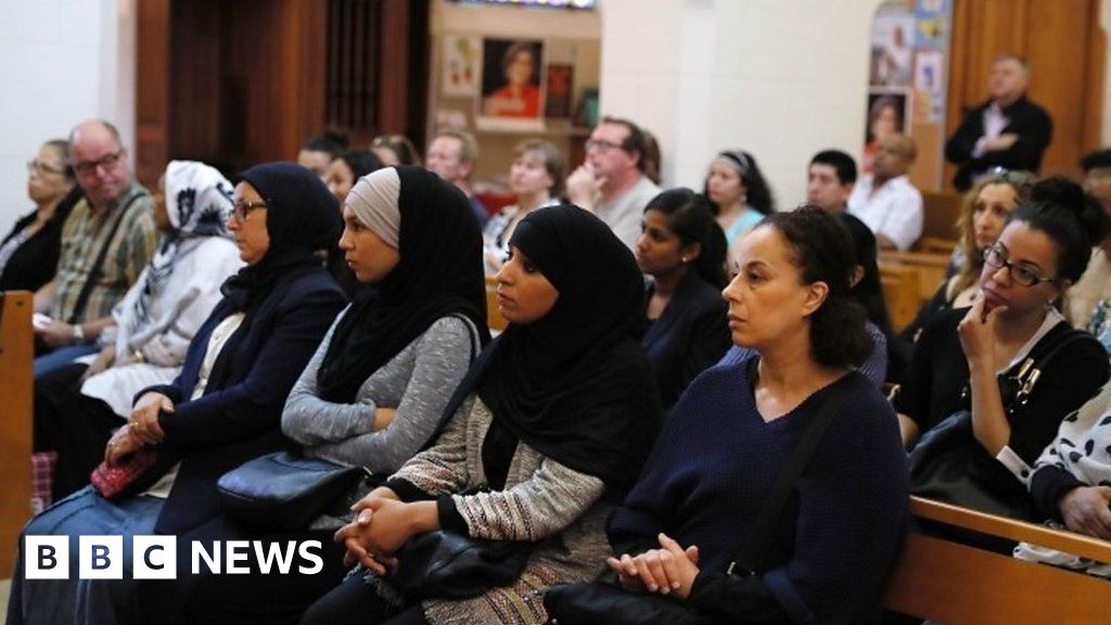 'The two communities are united' - BBC News