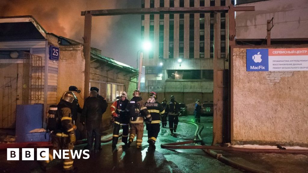 Russia factory fire kills 12 'migrants' in Moscow - BBC News