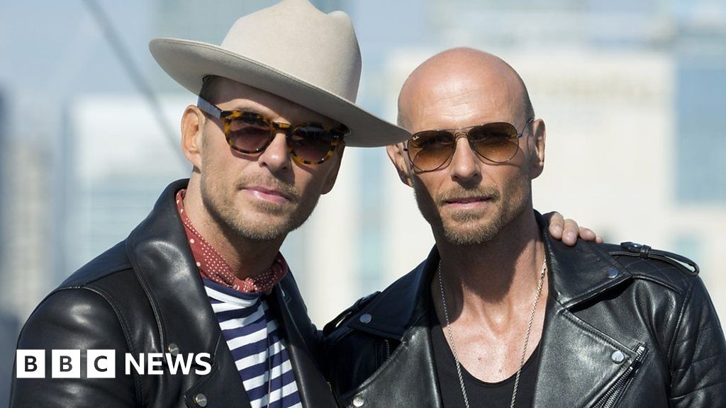 Bros to play comeback show after documentary goes viral - BBC News