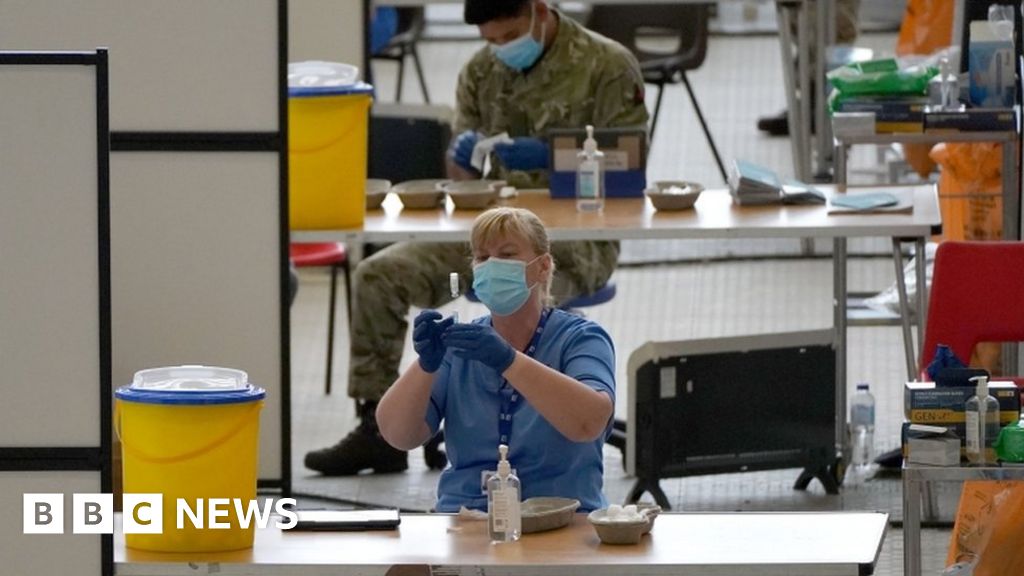 Scotland's Covid and flu call centre to downsize - BBC News