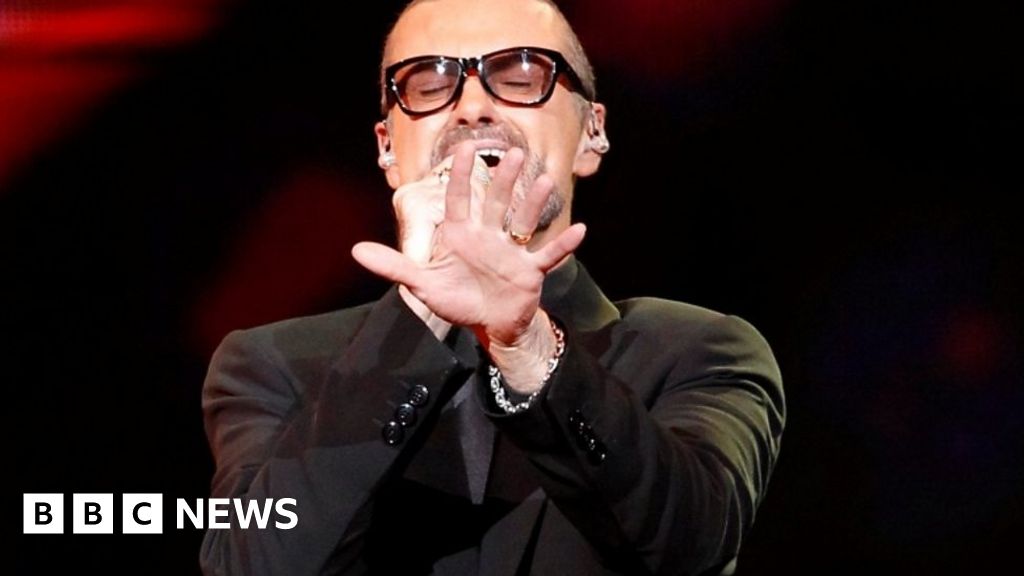 In music: George Michael - BBC News