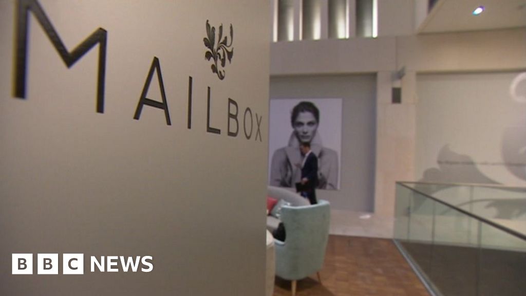 Mailbox in Birmingham reopens after £50m revamp - BBC News
