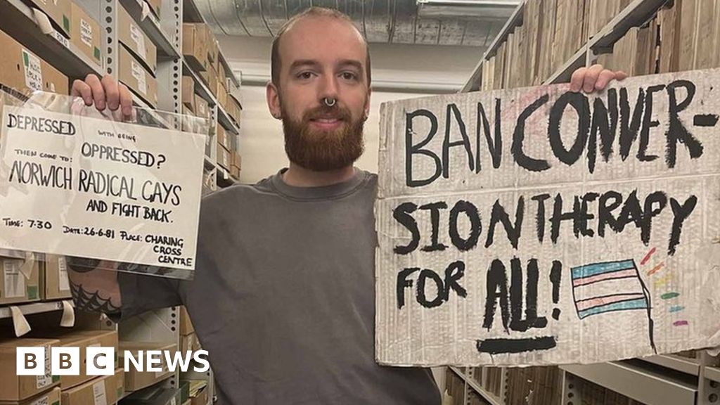 Queer Norfolk showcases county's LGBT+ heritage - BBC News