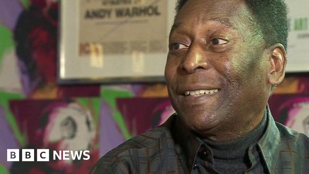 Pele at 75 on inspiration, Fifa and Brazilian football - BBC News