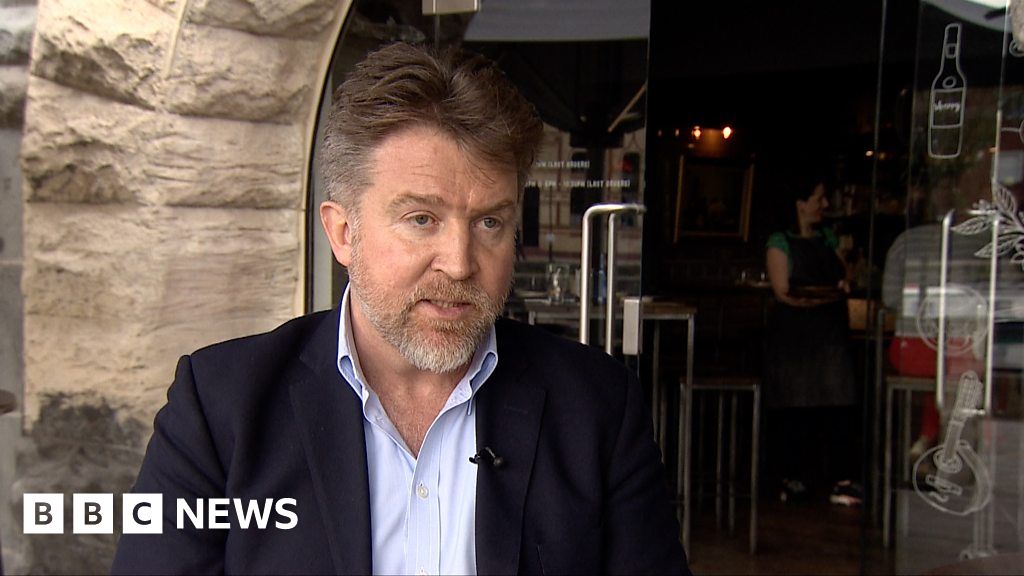 Ben Murray 'dismissed without face-to-face meeting' - BBC News