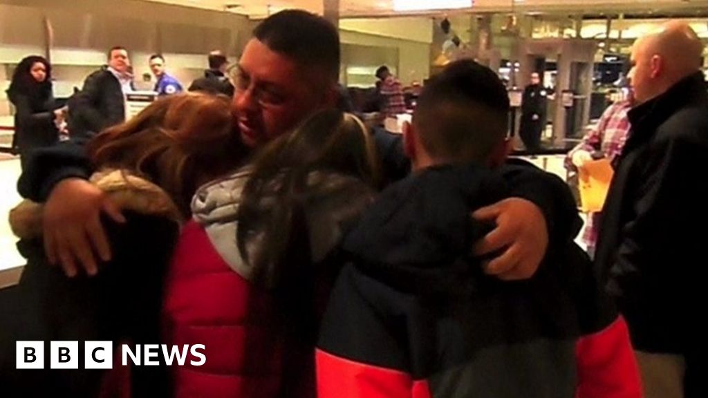 Father of two deported after 30 years in US