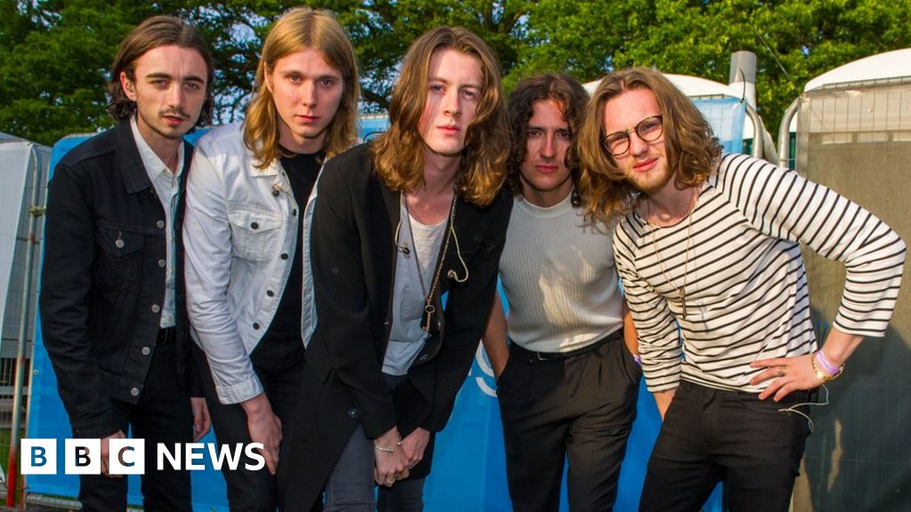 A summer with Blossoms: 150 gigs, 45 festivals and two weeks at number ...