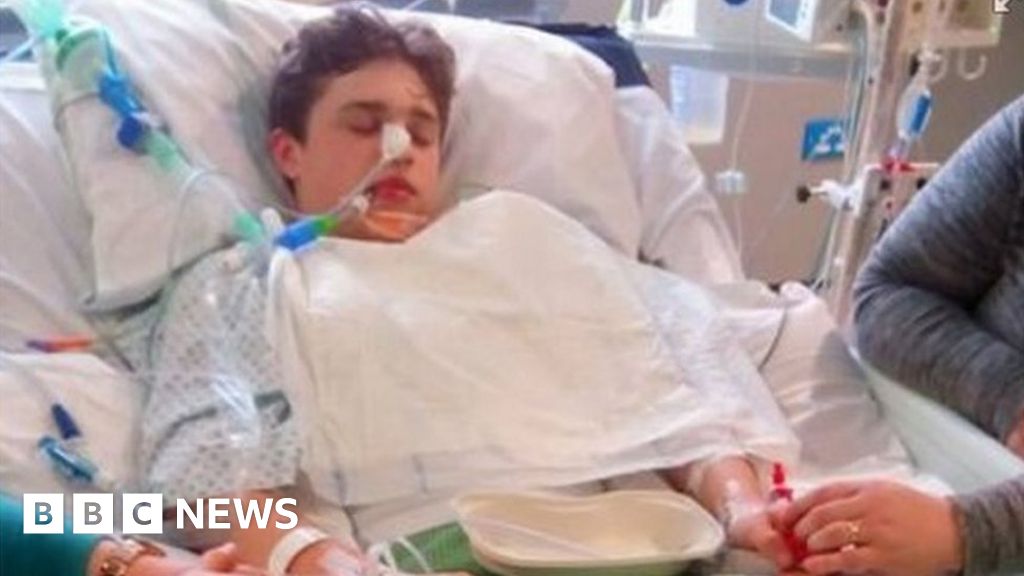 Family share photo of teen in coma after 'drink spiked' - BBC News