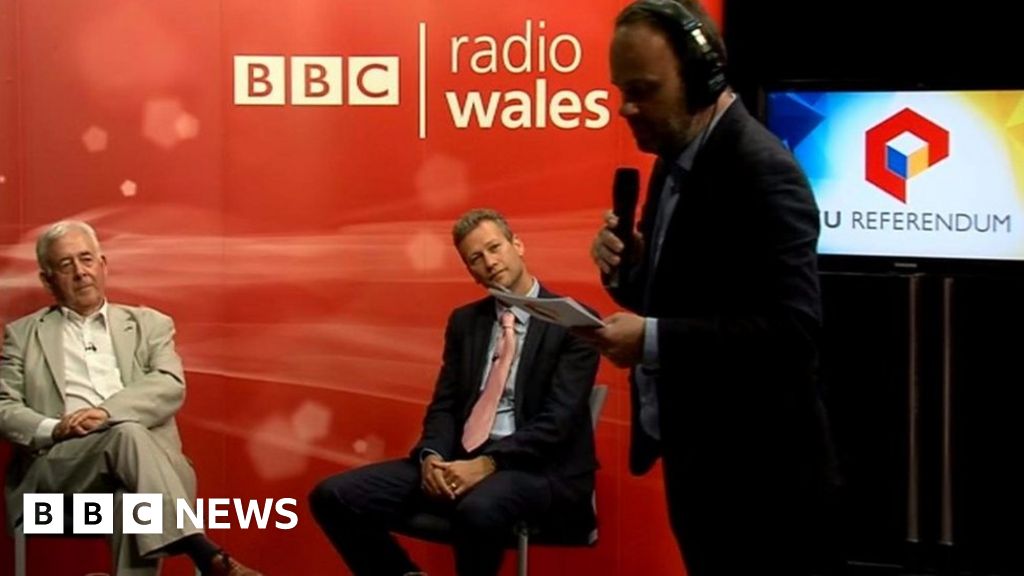 EU referendum: BBC Radio Wales debate in Wrexham - BBC News