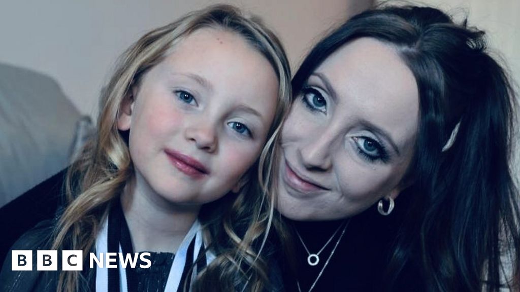 Beauty pageants: Little Miss Wales in Orlando defended