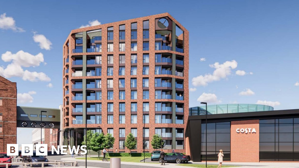 Gloucester Docks tower block plans set for approval - BBC News