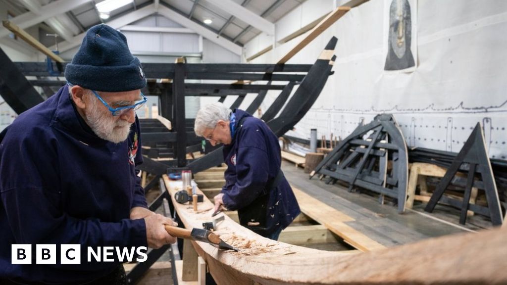 Sutton Hoo: First finished pieces of Anglo-Saxon ship joined - BBC News