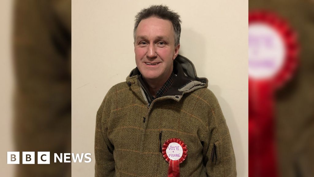 Shop owner Andrew Moore wins 'unwanted' Lonan seat