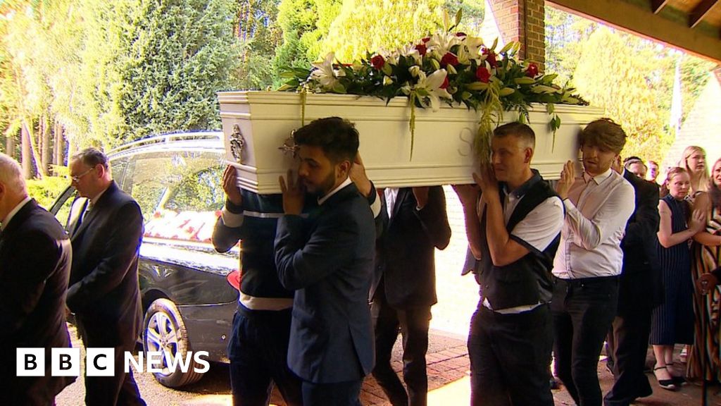 Reece Hornibrook: Motorbike escort for funeral of 'gentle giant' - BBC News