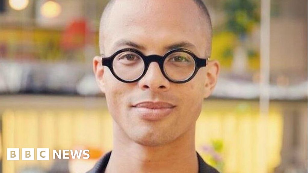 'Those tweets were from someone lashing out at the world' - BBC News